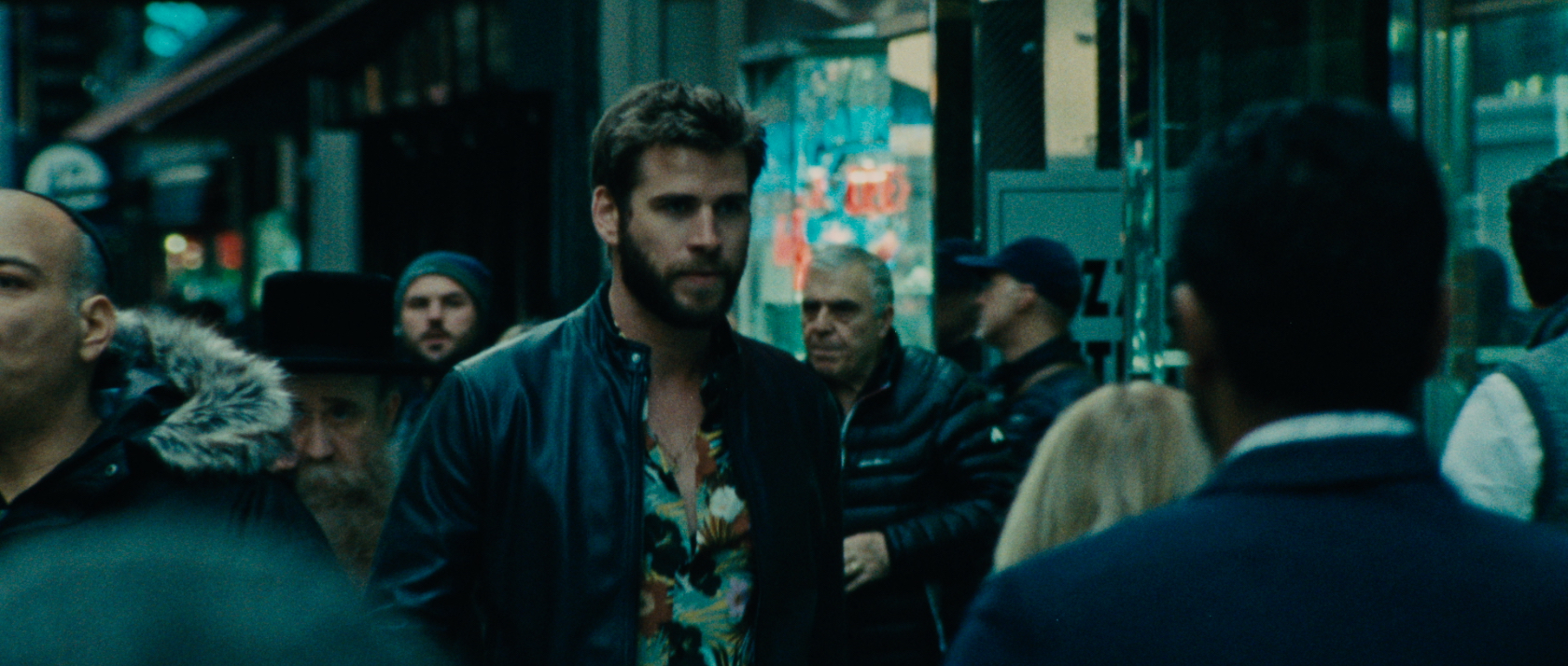 KILLERMAN: Liam Hemsworth is Looking for Answers in the Trailer for the ...