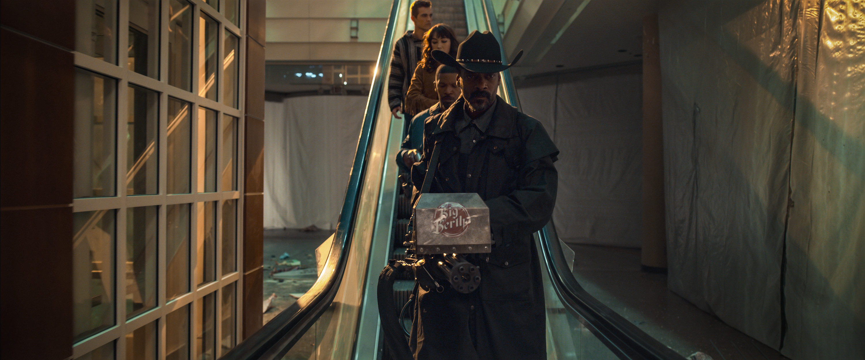 Review: DAY SHIFT is a True Action-Horror Spectacle that Bleeds an 80’s ...